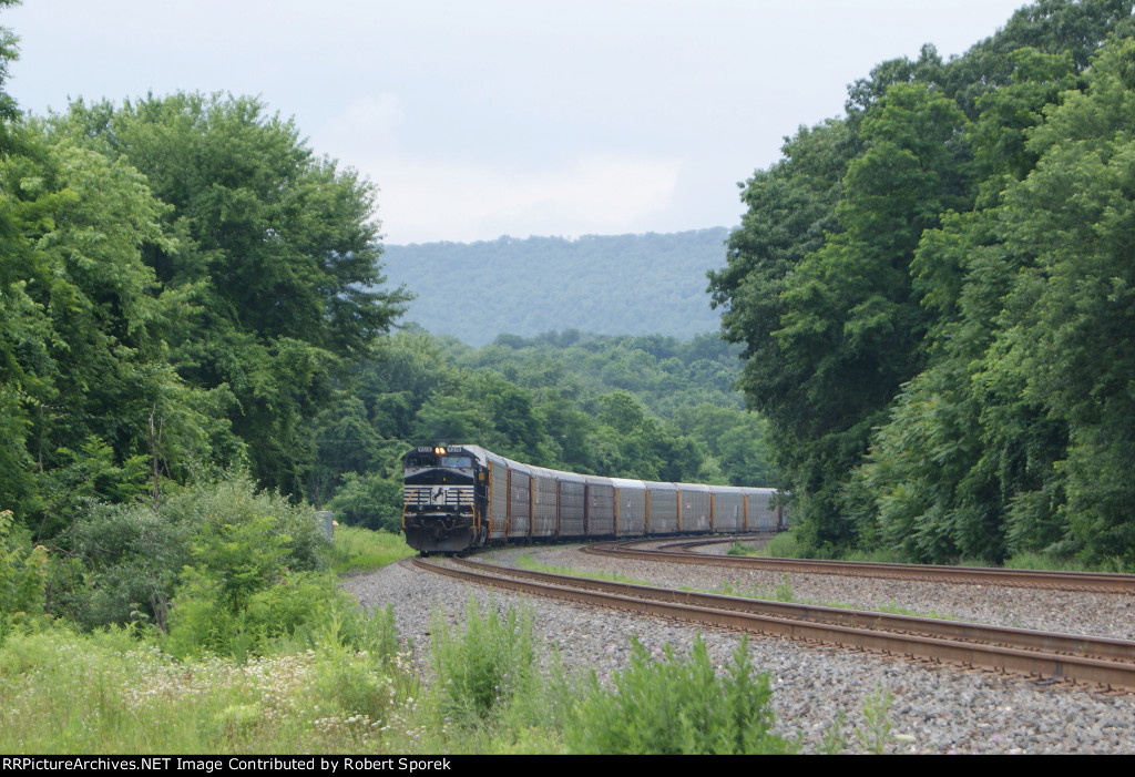 NS 18N Rounds the Curve